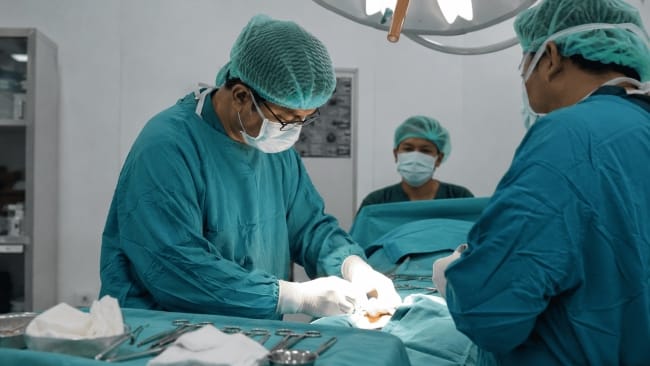 Rumah Sakit Terbaik untuk Fistula Ani - Alodokter